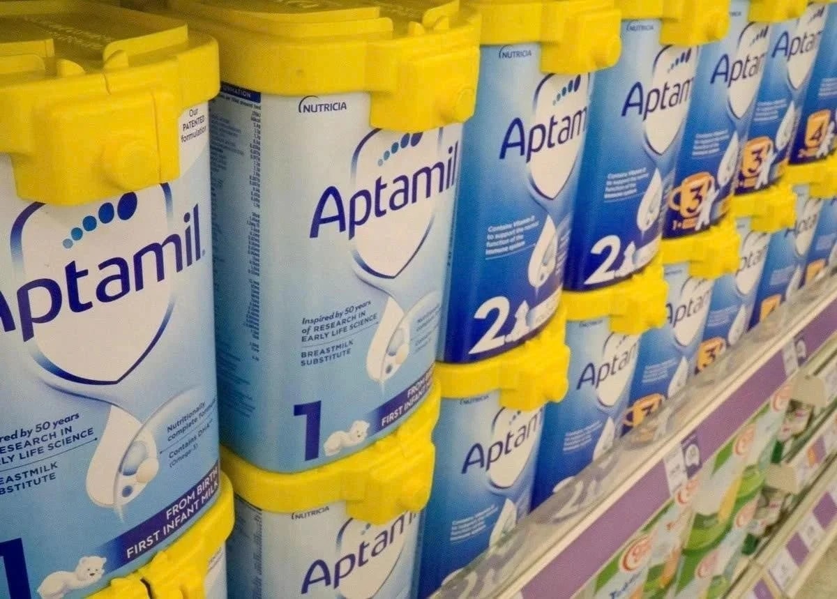 Thêm 1 điểm nóng trong chuỗi bê bối của sữa Aptamil, lập tức thu hồi ...