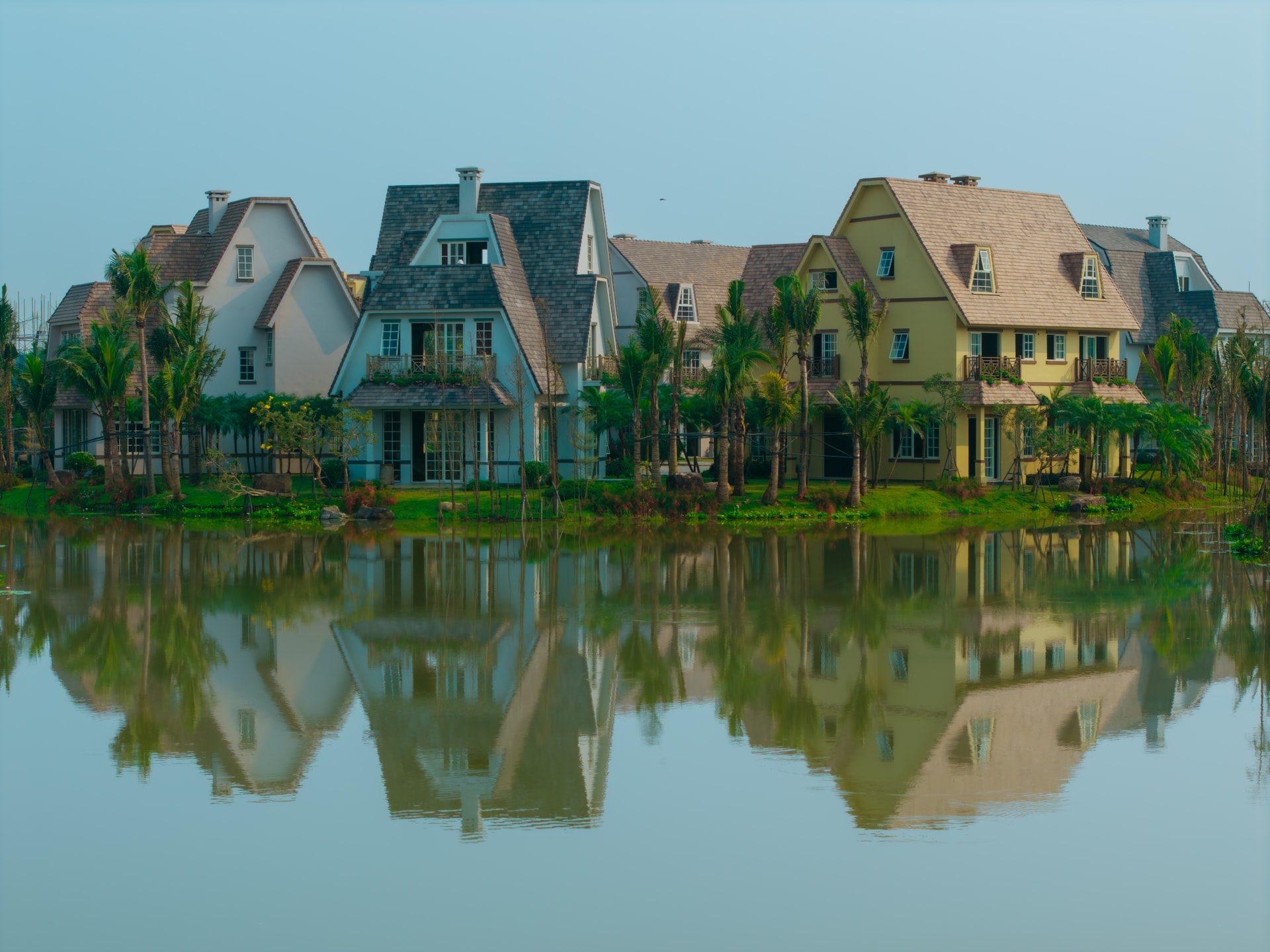Hà Nội đề xuất tặng biệt thự cho nhân lực chất lượng cao cam kết cống ...