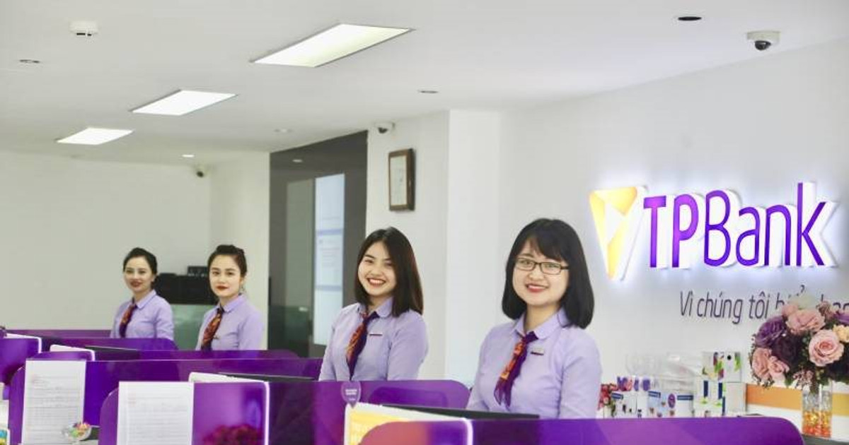 Diễn biến giá cổ phiếu tuần 10 - 14/1/2022: Bất chìm - Bank nổi
