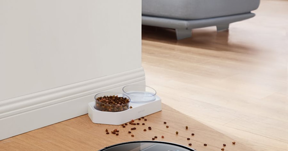 Robot hút bụi Eufy RoboVac G30 Hybrid: Tiện ích cho từng căn hộ