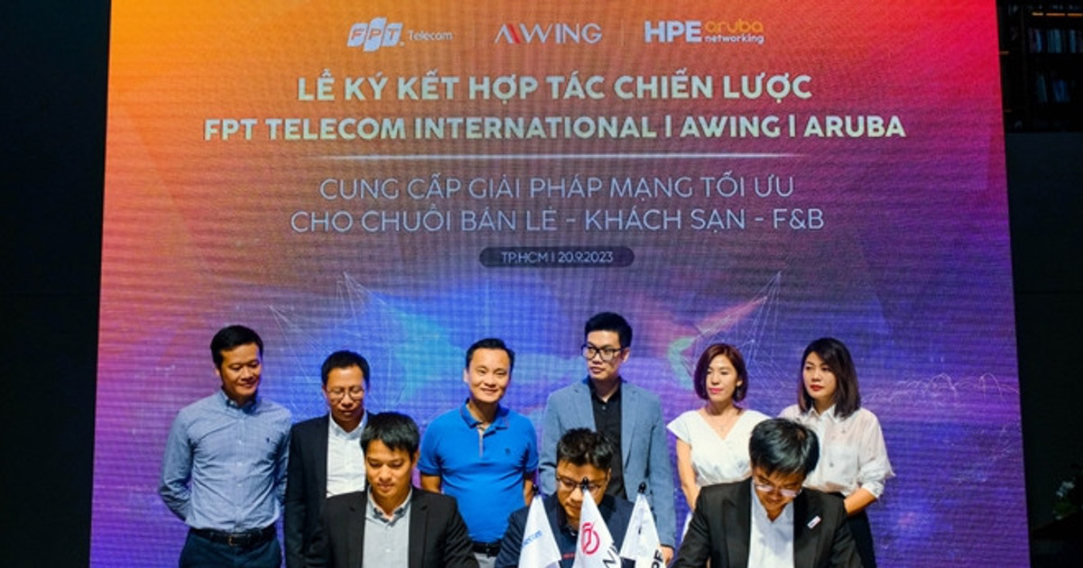 FTI bắt tay Aruba, AWING mang giải pháp mạng không dây đến chuỗi bán lẻ