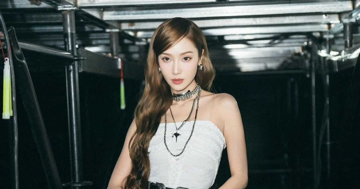 Jessica Jung (cựu thành viên SNSD) diện thương hiệu Việt trong concert ...