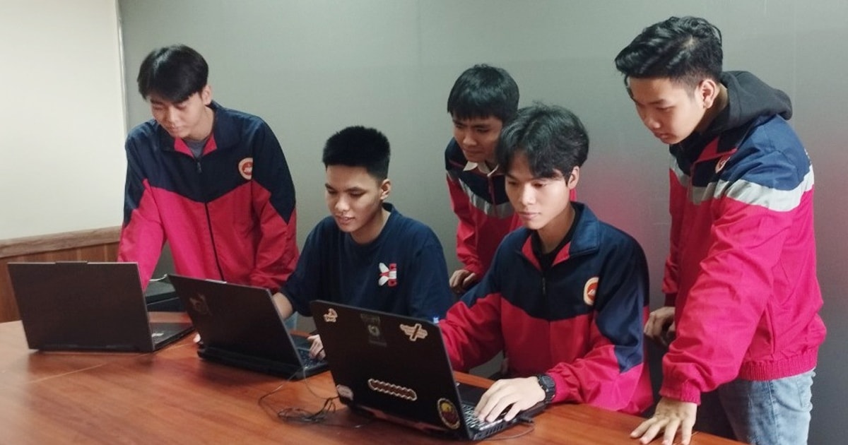 Sinh viên Kỹ thuật mật mã giành giải Nhất cuộc thi 'CSTV Capture The ...