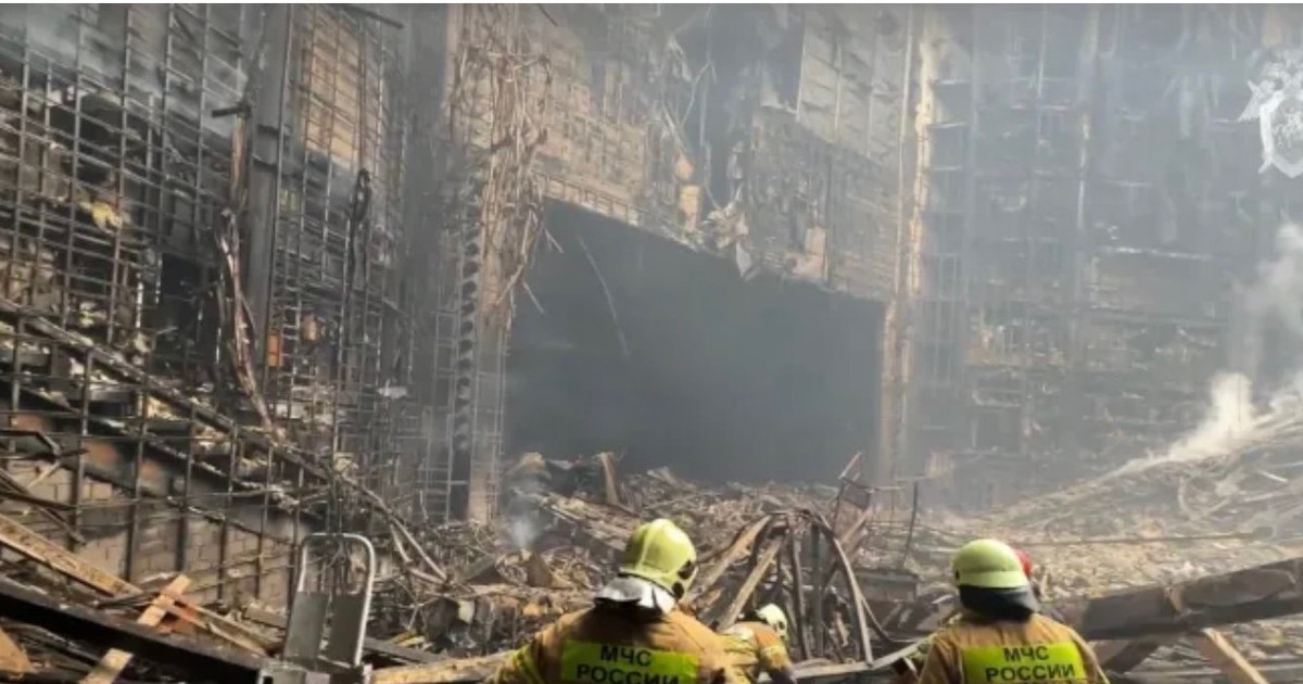 Ngân hàng Nga xóa nợ cho nạn nhân khủng bố, nước EU chặn ứng dụng Telegram