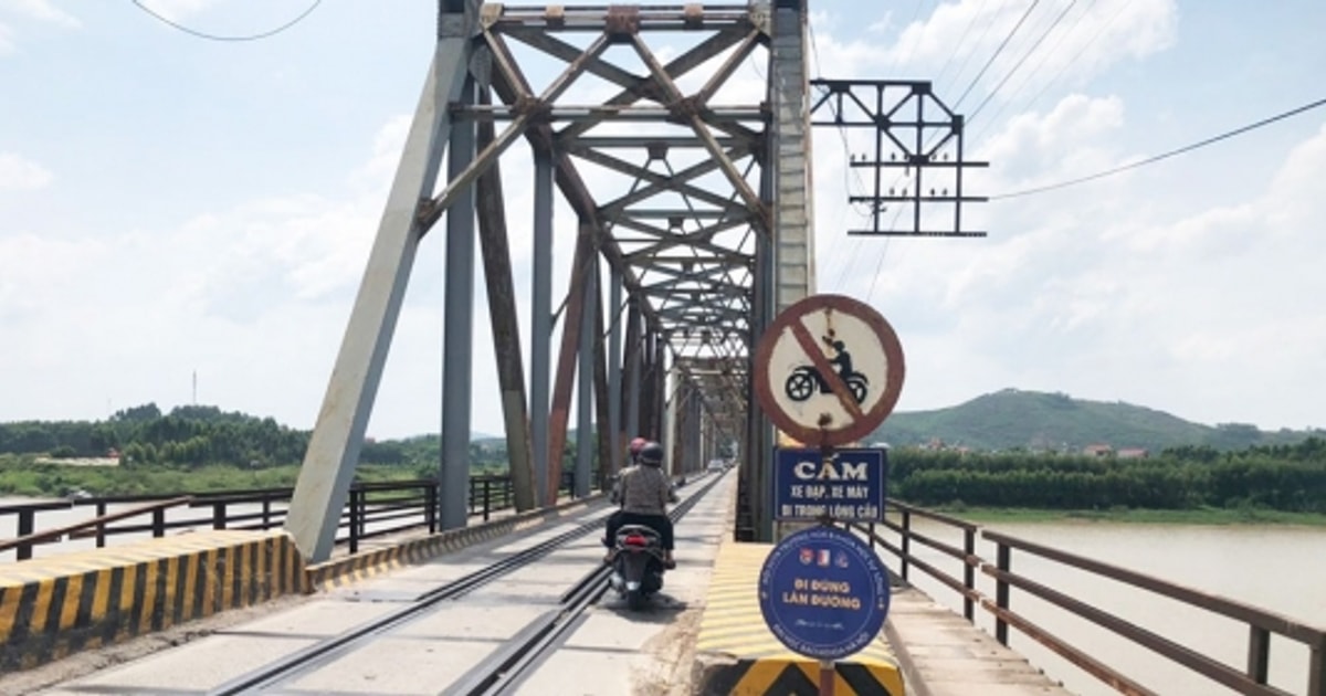 Cầu duy nhất ở Việt Nam có đường sắt chung đường bộ được 'rót' 800 tỷ ...
