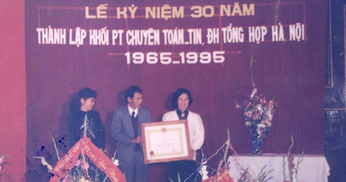 Lớp chuyên đầu tiên ở Việt Nam do cố Thủ tướng Phạm Văn Đồng ra quyết định thành lập, đào tạo ...