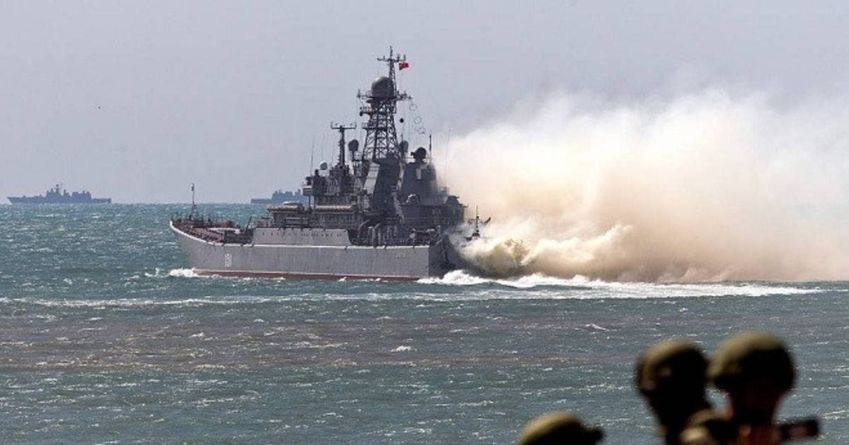 Hạm đội Biển Đen của Nga có động thái mới, né tránh tên lửa Mỹ và Anh