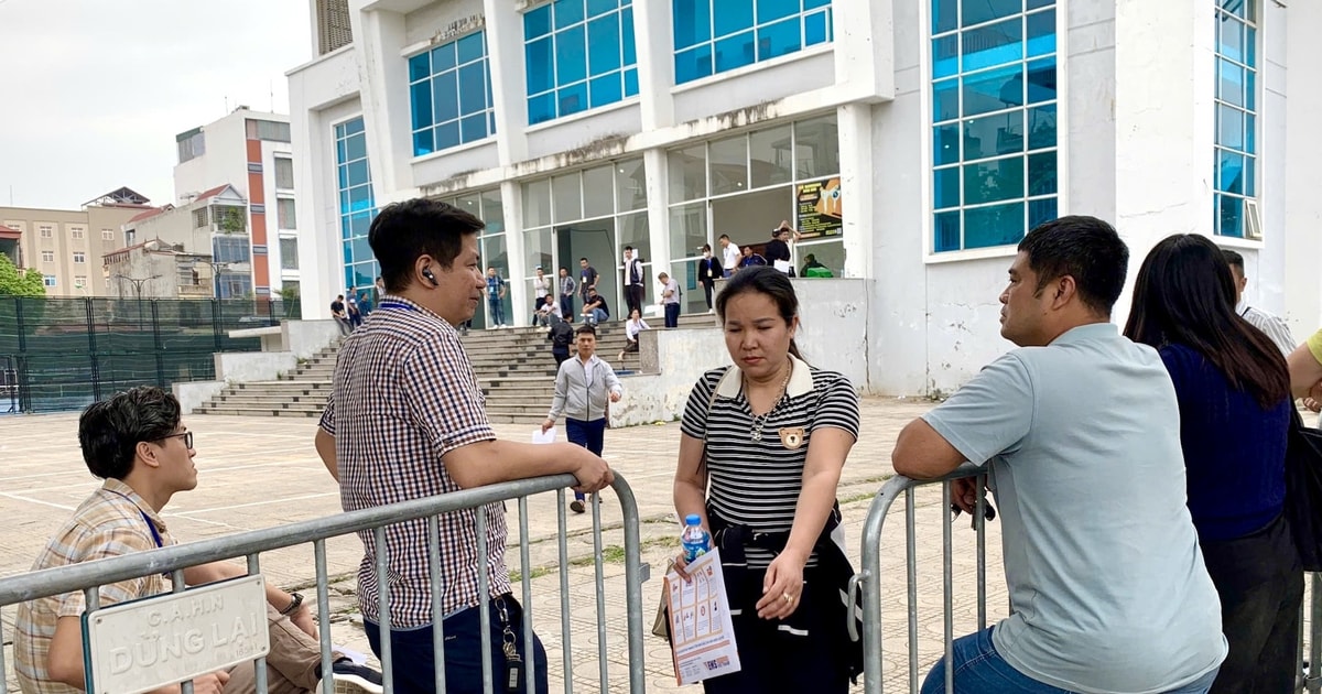 Đất đấu giá Hoài Đức vọt lên gần 130 triệu/m2 sau 9 vòng, nhiều người ...