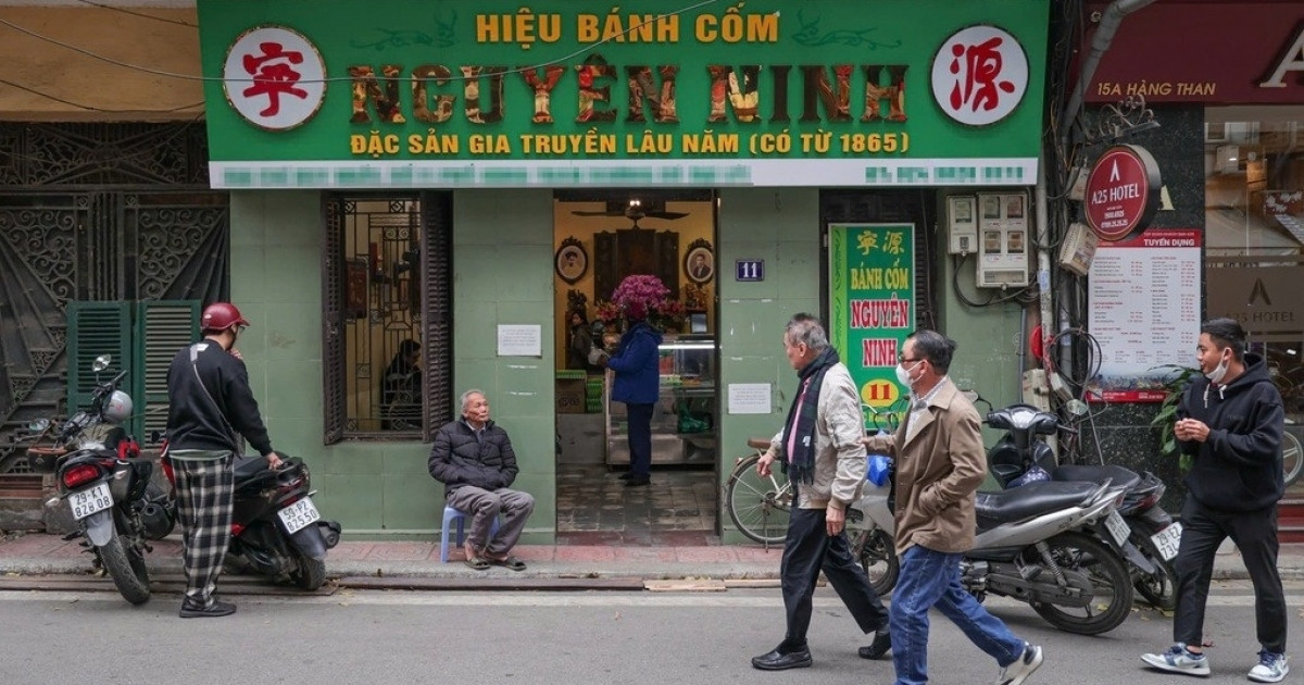 Bánh cốm Nguyên Ninh 'tái xuất', phản ứng của khách hàng gây chú ý