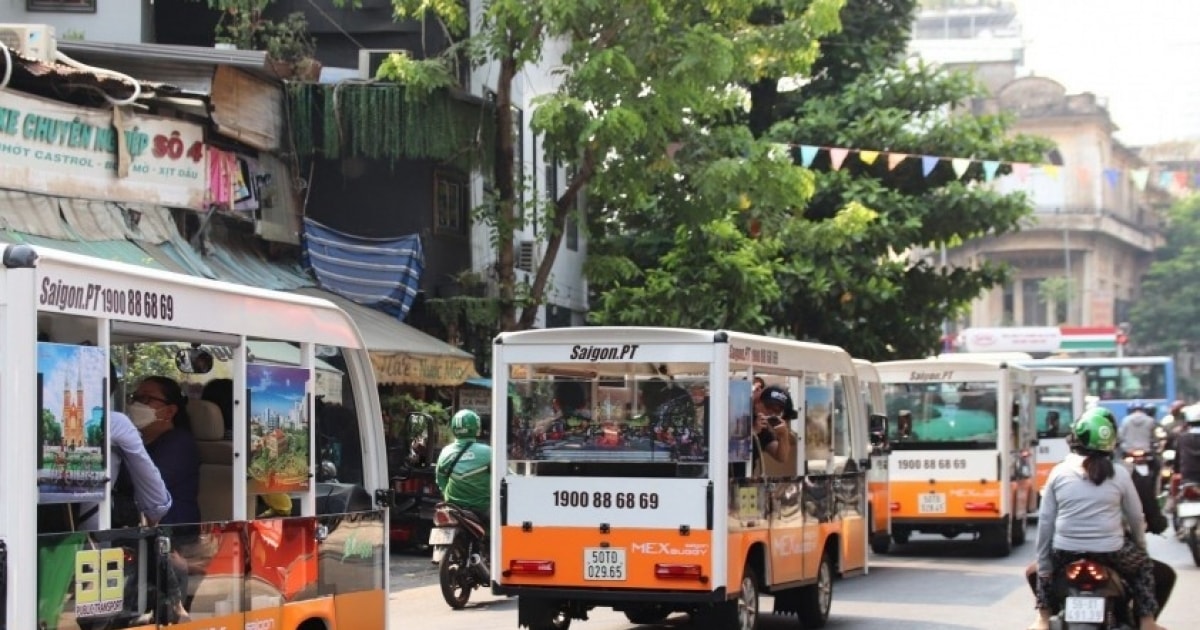 Xe điện 4 bánh Saigon PT tái xuất, tiếp tục phục vụ du khách TP.HCM