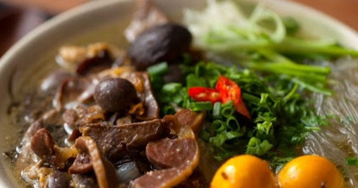 Miến là thực phẩm truyền thống, chợ Việt nào cũng bán: Tuyệt chiêu phân biệt miến dong thật ...