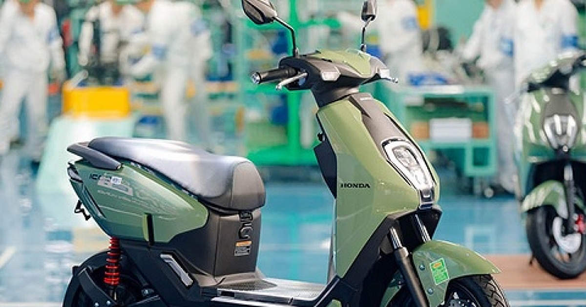 Xe máy điện Honda ICON e: vừa xuất xưởng tại Việt Nam: Pin Lithium-ion ...