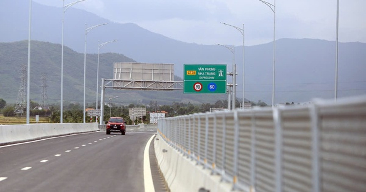 Chỉ vài ngày nữa, 70km trên cao tốc gần 12.000 tỷ do liên danh Sơn Hải ...