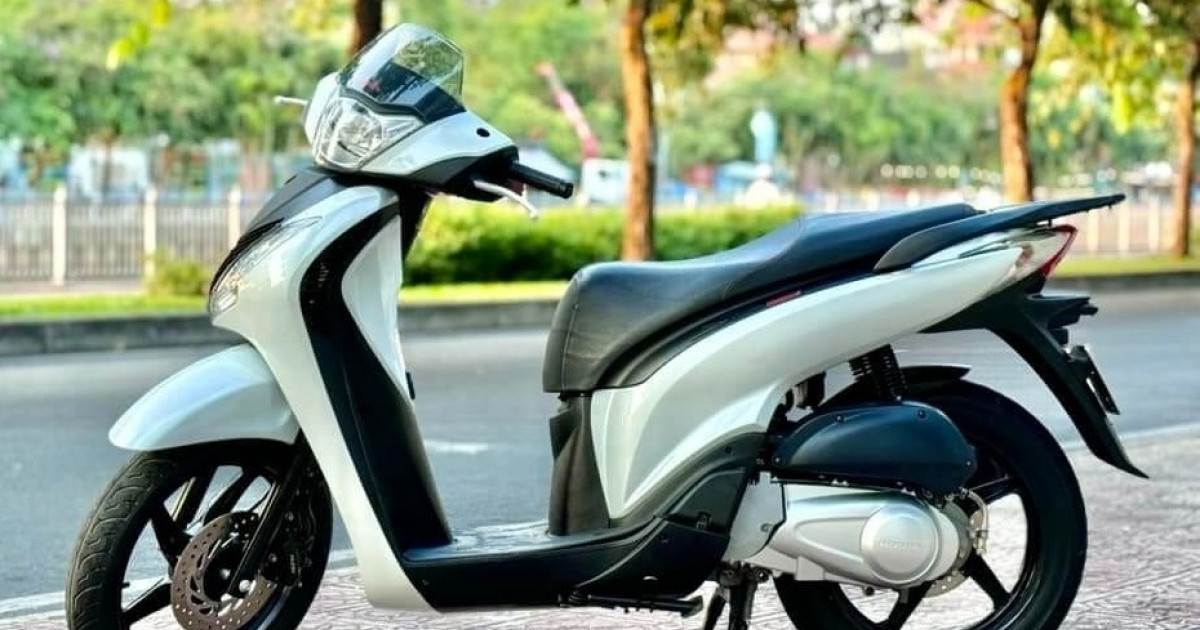 Mẫu Honda SH sau 15 năm giá vẫn đắt hơn xe mới, chiếc nào bán là có ...