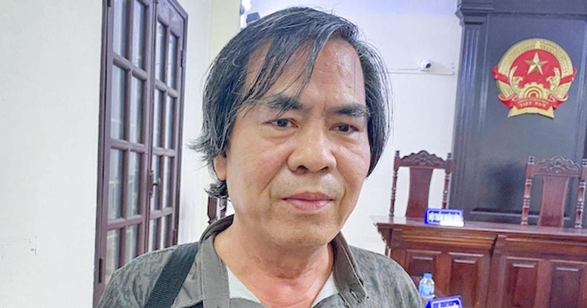 Cựu sinh viên đòi Đại học Kinh tế Quốc dân bồi thường hơn 43 tỷ đồng
