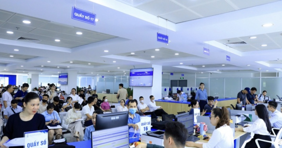 Hà Nội chi gần 47 tỷ đồng trả chế độ cho 40 cán bộ nghỉ việc khi tinh ...