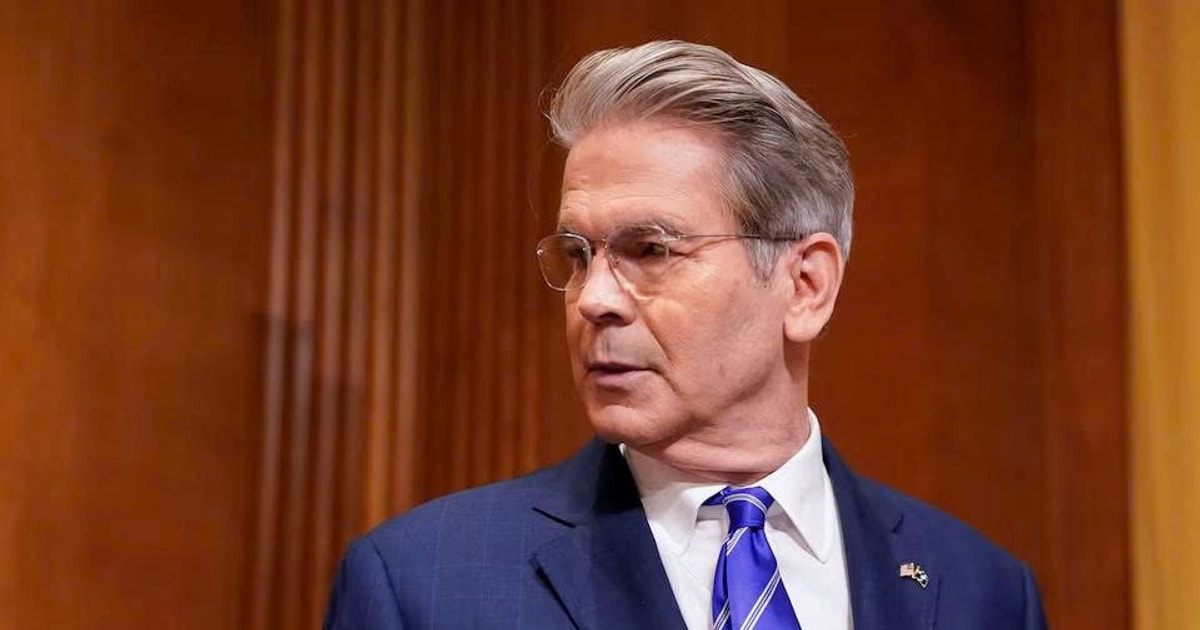 Bộ trưởng Tài chính Scott Bessent: Mỹ có thể thu về 300 tỷ USD tiền ...