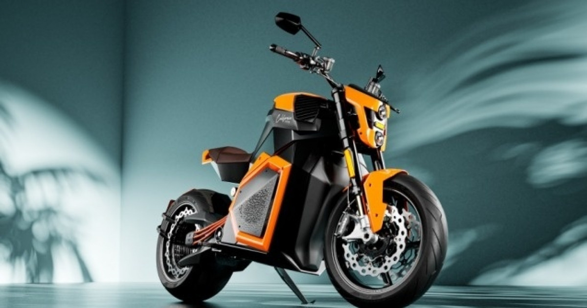 Siêu mô tô điện lập kỷ lục Guinness chạy xa nhất, nạp đầy pin theo ...