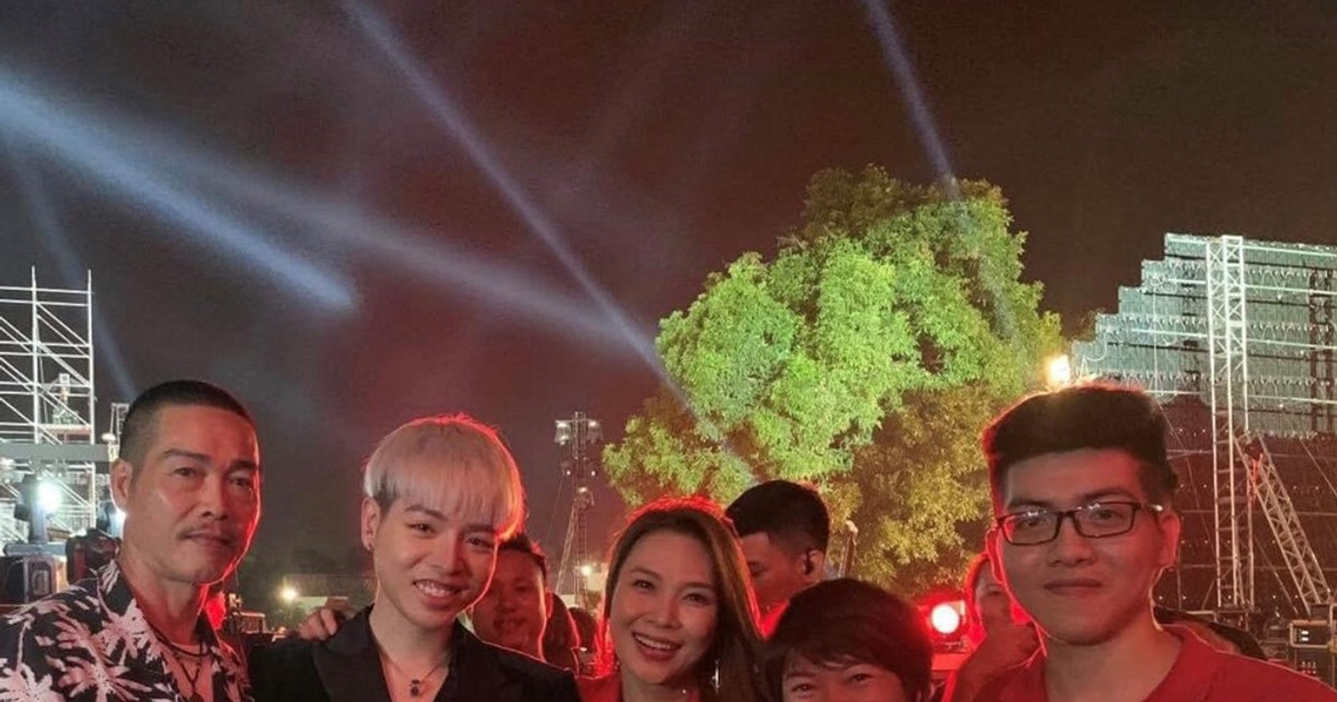 Bố Đức Phúc viết thư cảm ơn Mỹ Tâm và Hồ Hoài Anh