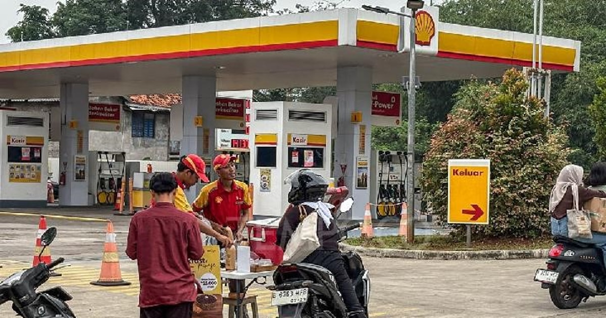 Shell cạn xăng trên toàn Indonesia: Dấu hiệu khủng hoảng năng lượng đầu ...