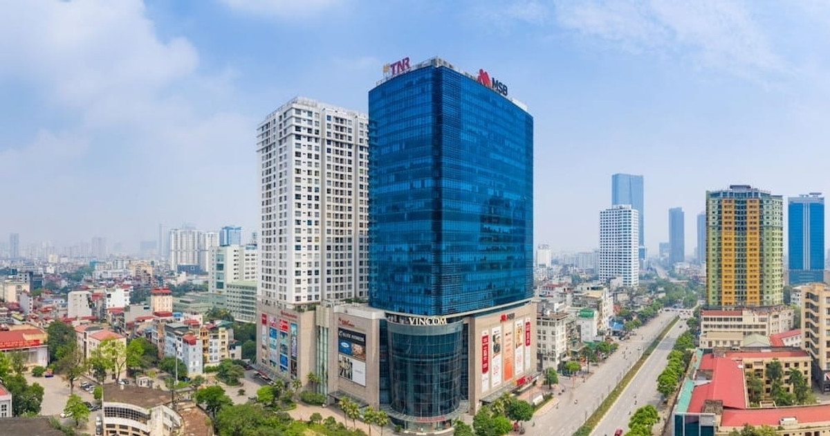 VRE chuyển nhượng Vincom Nguyễn Chí Thanh với giá bao nhiêu sau 10 năm khai thác?