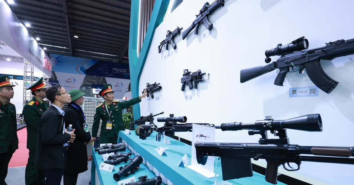 Đề xuất cơ chế đặc thù cho doanh nghiệp quân đội: CTR và VTP đón 'cú ...