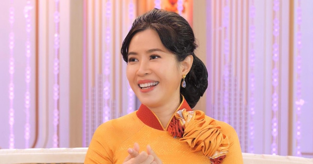 Nữ MC nổi tiếng là Phó Giám đốc quản lý hàng trăm nghệ sĩ: Từng làm ...